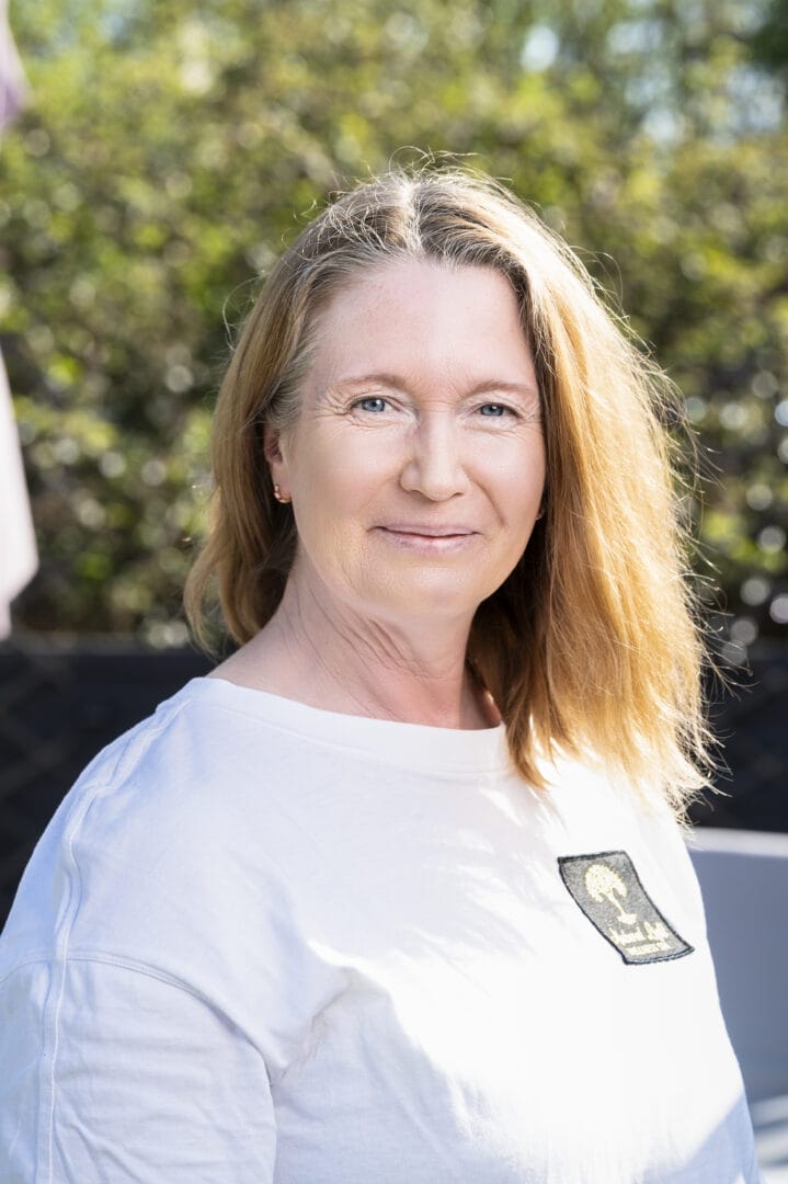 Angie - Natural Light Surrey